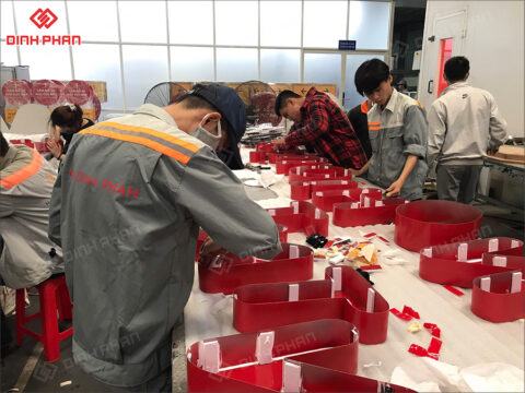 Làm Chữ Inox Mặt Poly Đẹp Giá Rẻ - DinhPhanAdv