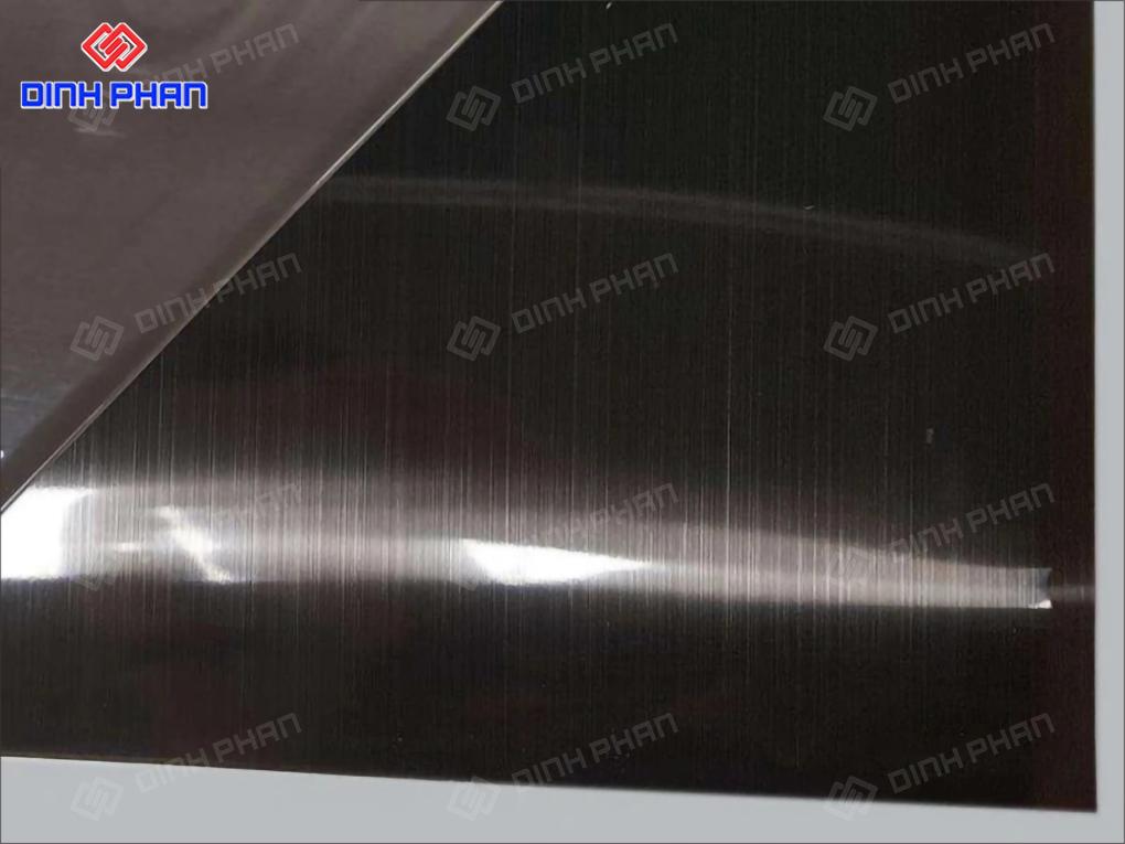 Inox Đen Là Gì? Tìm Hiểu Ưu Điểm Và Ứng Dụng